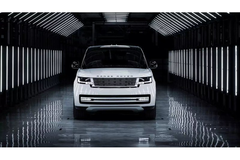 Land Rover Releases A Limited Edition Variant To Celebrate The 35 Years ...